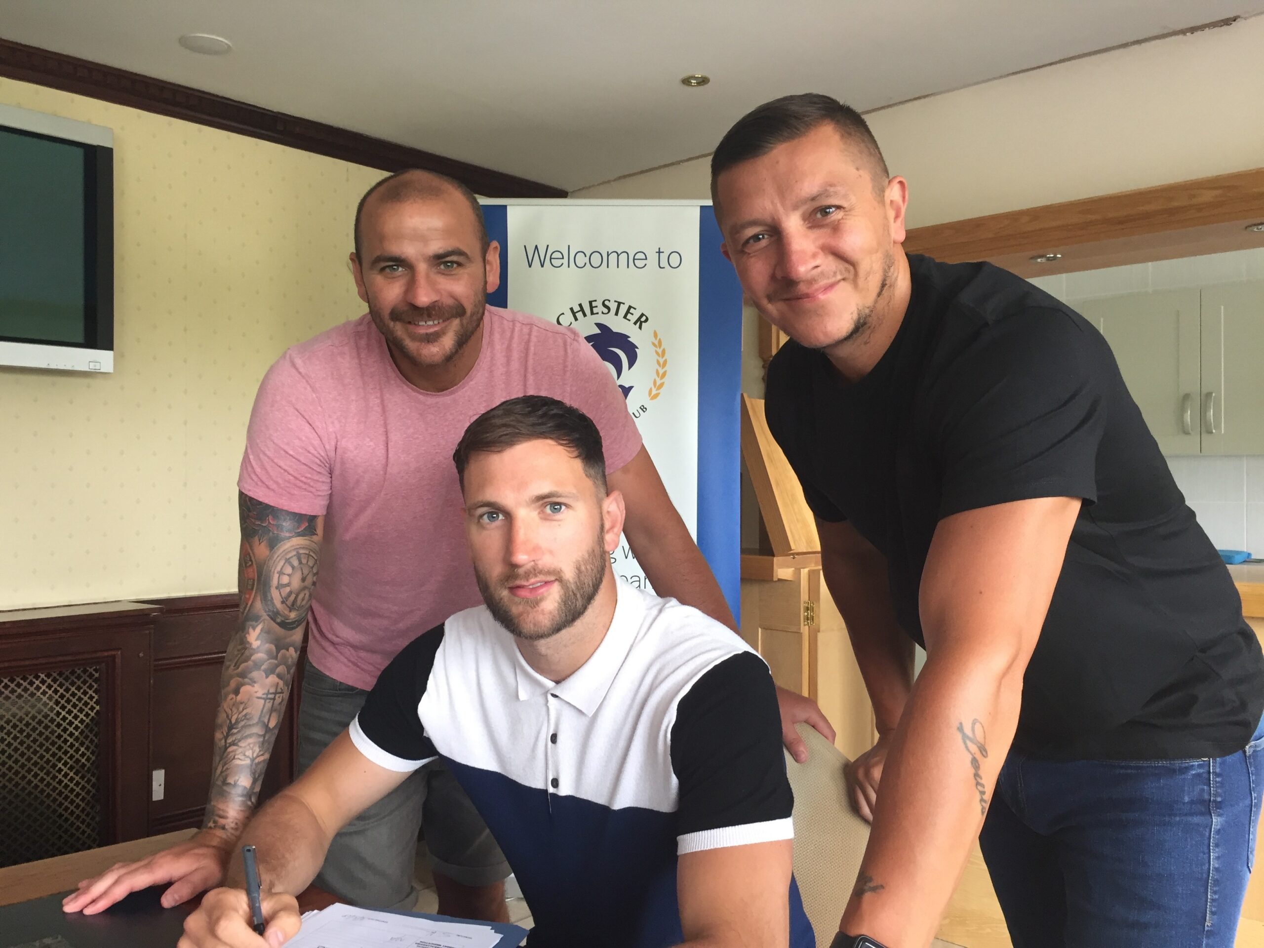 BREAKING | Defender Steven Howson joins the Blues - Chester Football Club