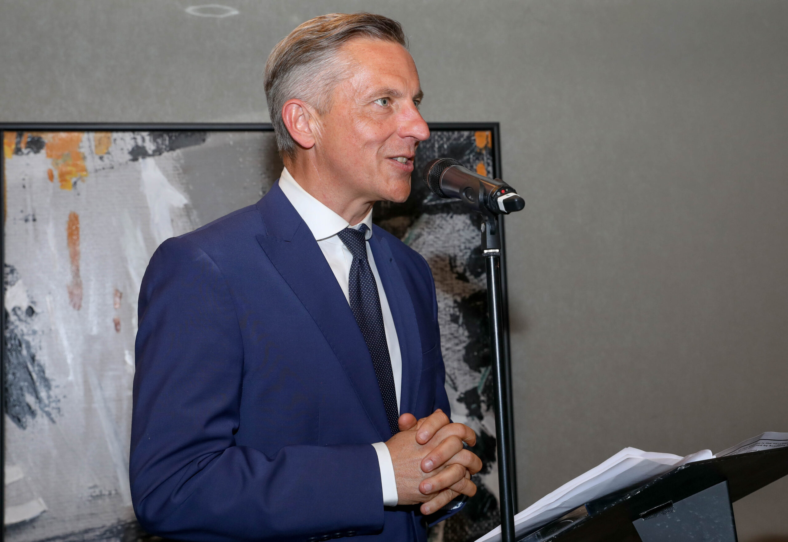Steve Bower to once again host Awards Evening! - Chester Football Club